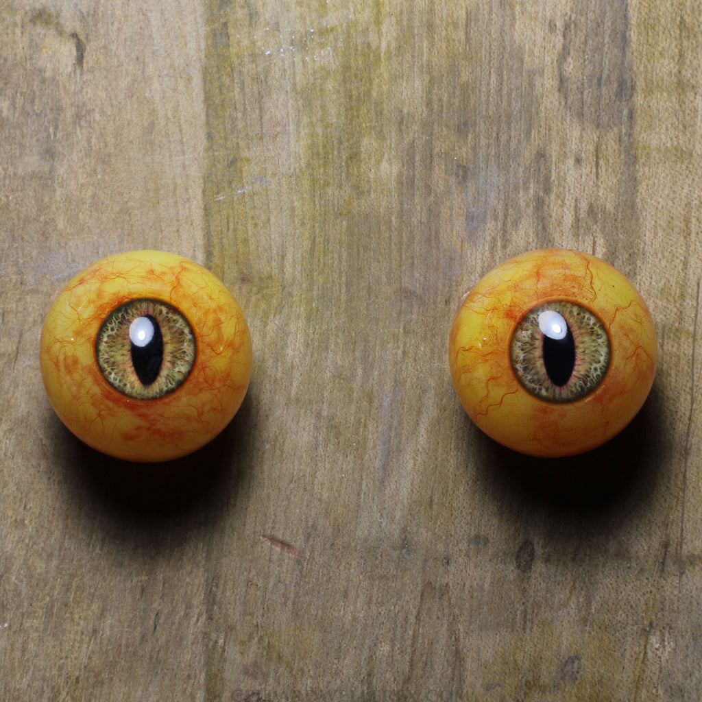 Creature Full Scleral Glow UV Glow in the Dark UV Reactive Eye Hyper ...